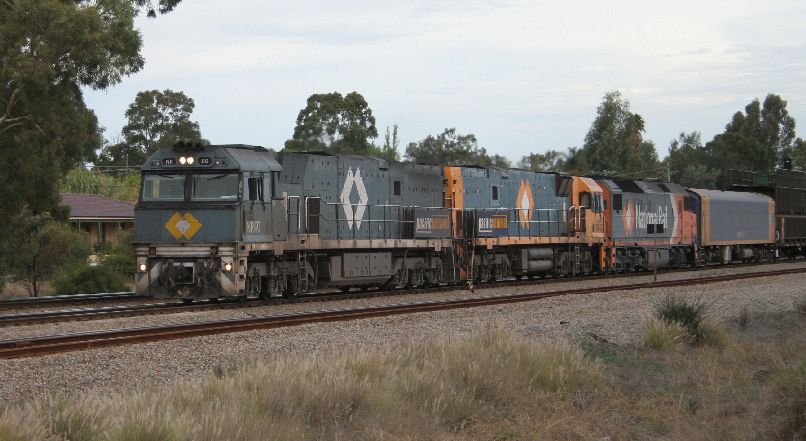 Photos of Pacific National Locomotives